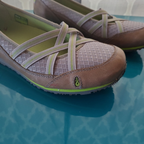 Ahnu | Shoes | Ahnu Slipon Flats | Poshmark